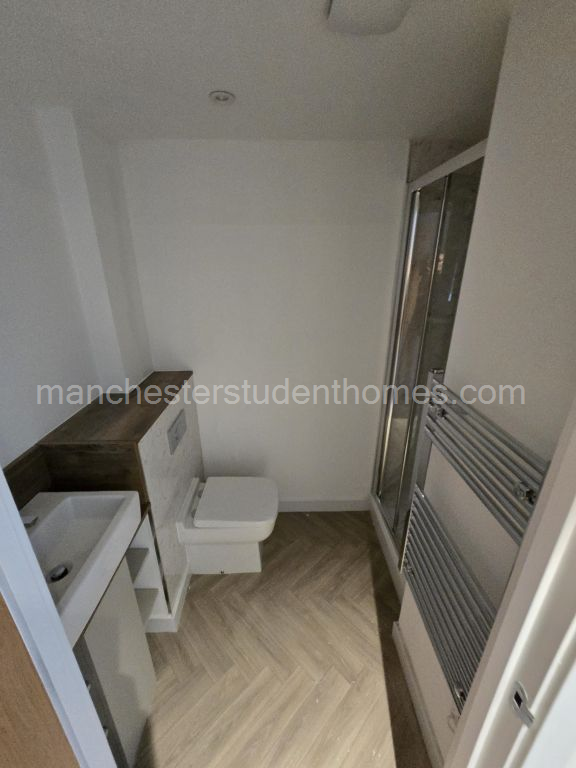 Student accommodation in Manchester - houses homes flats housing